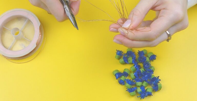 Step-by-Step Tutorial: Crafting a Beautiful Plastic Bottle Flower ...